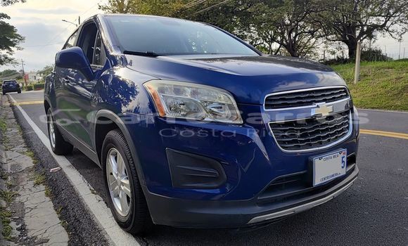 Comprar usados carro chevrolet tracker azul en asunción en heredia ...